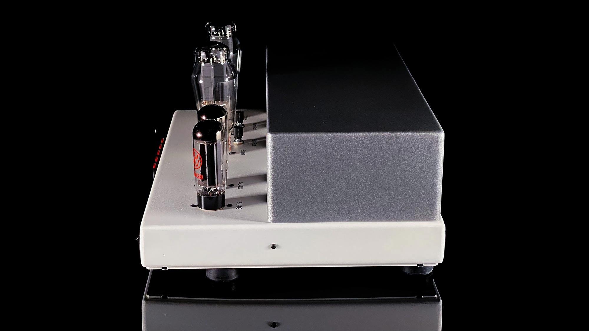 Red October Rev2 - ampsandsound